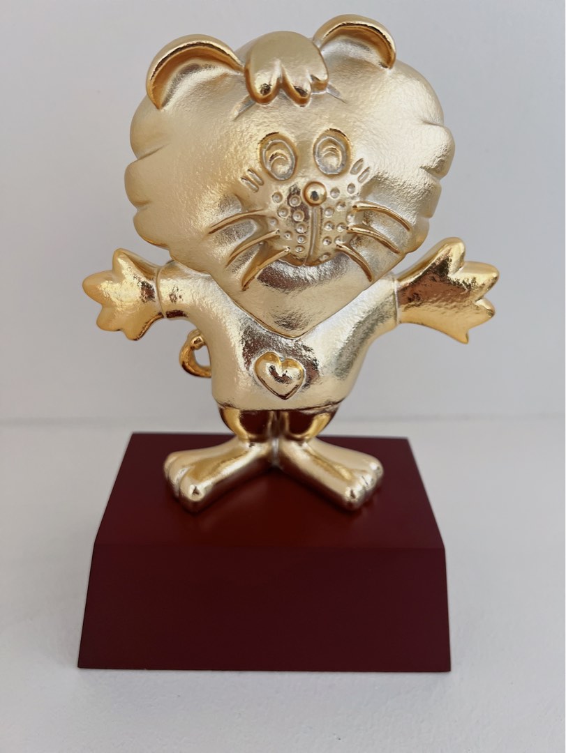 Limited Edition Singa the Lion Figurine Gold Plated, Hobbies & Toys ...