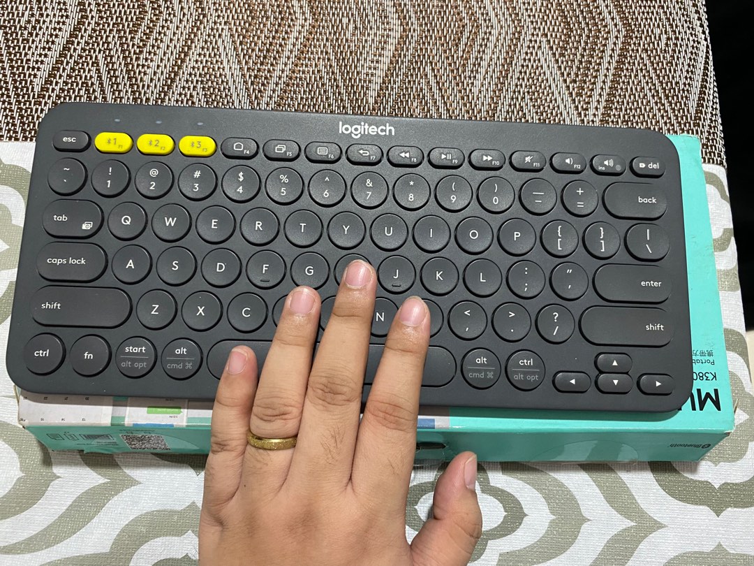 Logitech K380 - Multifunctional and Wireless Keyboard, Computers & Tech, Parts & Accessories ...