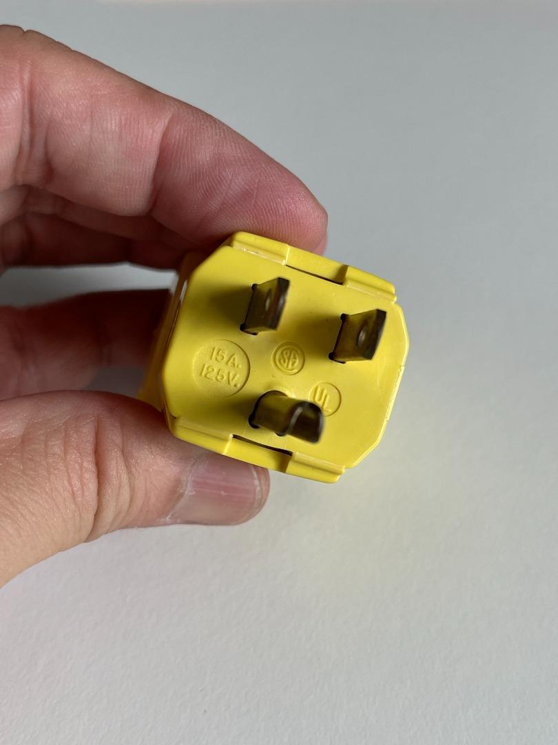 Marinco & Hubbell, 3pin plug (US), 15A, 125V. Audio Technica LC-OFC ...