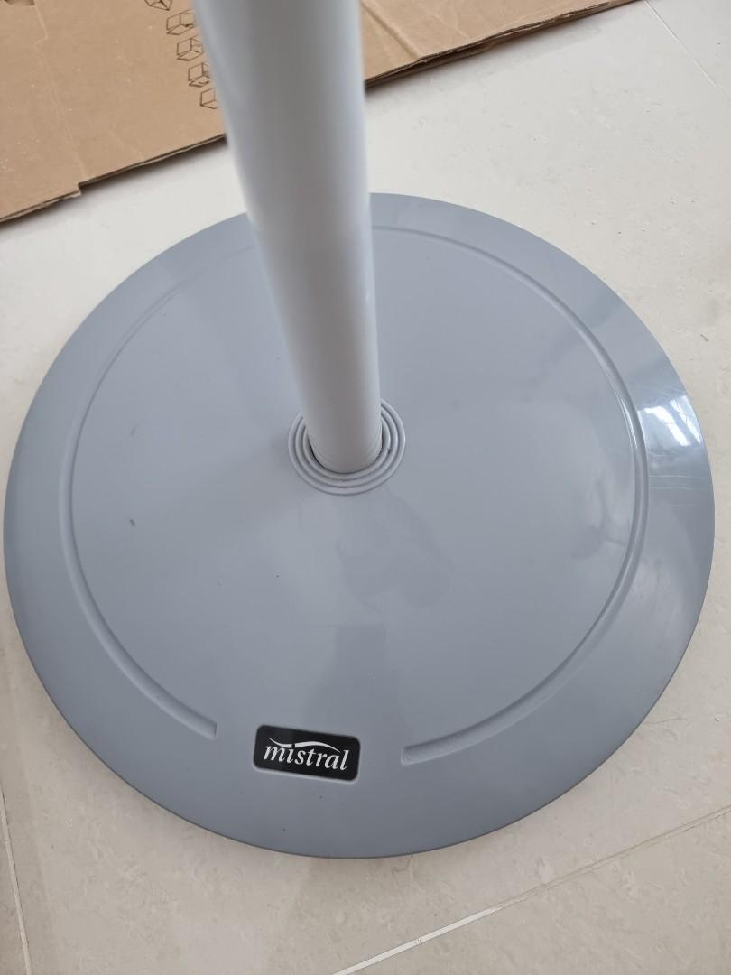Mistral 16" Standish Fan, Furniture & Home Living, Lighting & Fans ...
