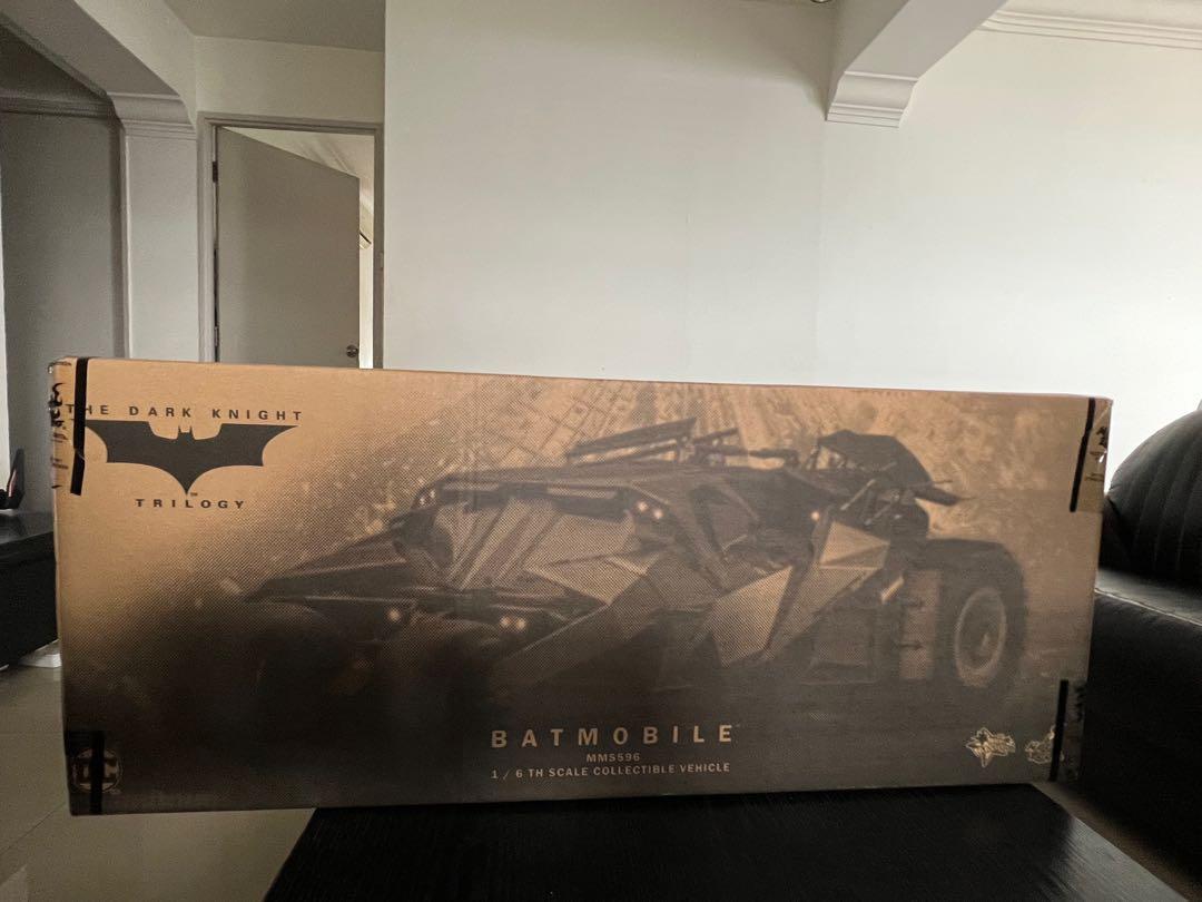 MMS596 - BATMAN BEGINS - 1/6TH SCALE BATMOBILE COLLECTIBLE VEHICLE ...