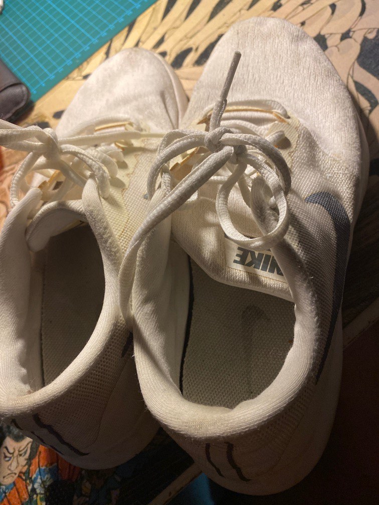 Nike Flex Contact (White), Men's Fashion, Footwear, Sneakers on Carousell