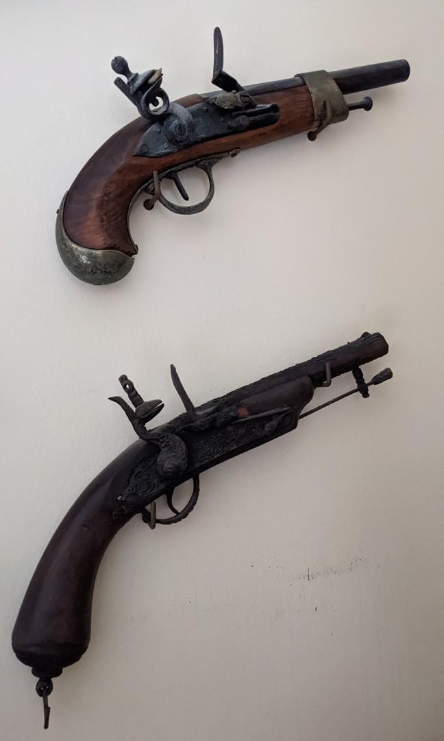 Set of 5 Vintage Guns, Hobbies & Toys, Memorabilia & Collectibles ...