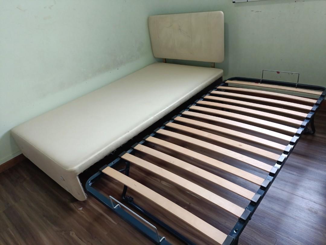 Slumberland 2-in-1 bed frame, Furniture & Home Living, Furniture, Bed ...
