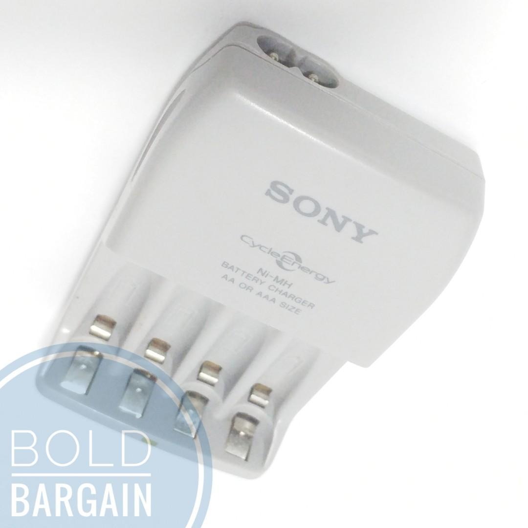 SONY Cycle Energy BCG-34HLD Smart Battery Charger 4 Individual Channel for AAA and AA ...