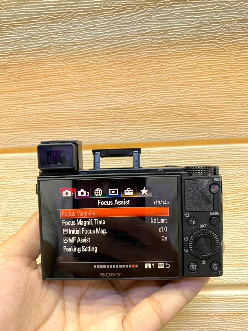 SONY RX-100 Vii, Photography, Cameras on Carousell