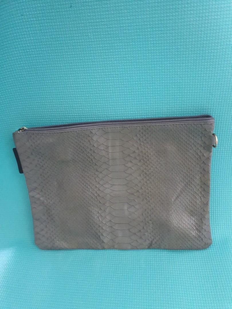 Tas Amplop merk TANDY, Fesyen Wanita, Tas & Dompet di Carousell