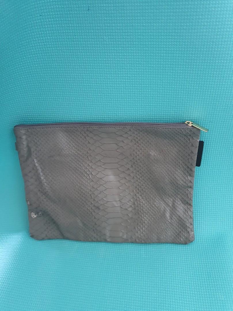 Tas Amplop merk TANDY, Fesyen Wanita, Tas & Dompet di Carousell