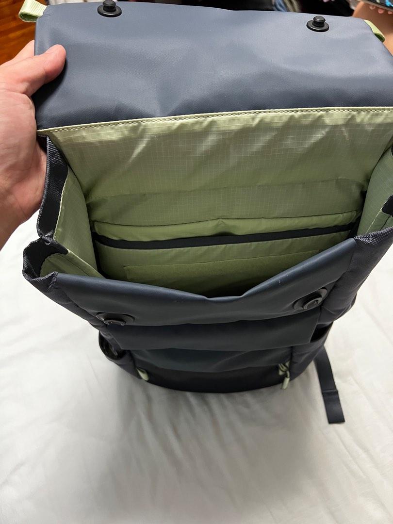 Timbuk2 GREY ROBIN commuter backpack lightly used, Men's Fashion, Bags ...
