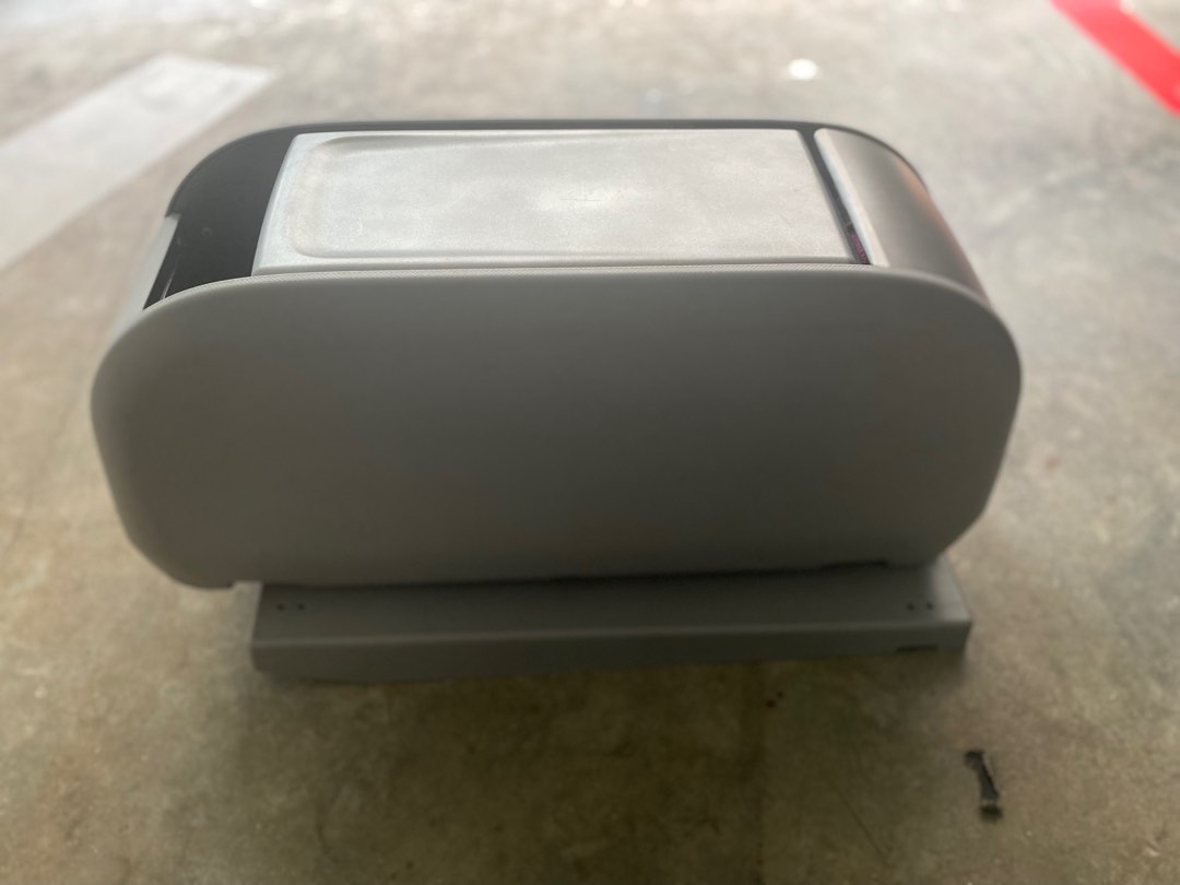 TOYOTA ESTIMA ACR50 CONSOLE BOX, Car Accessories, Accessories on Carousell