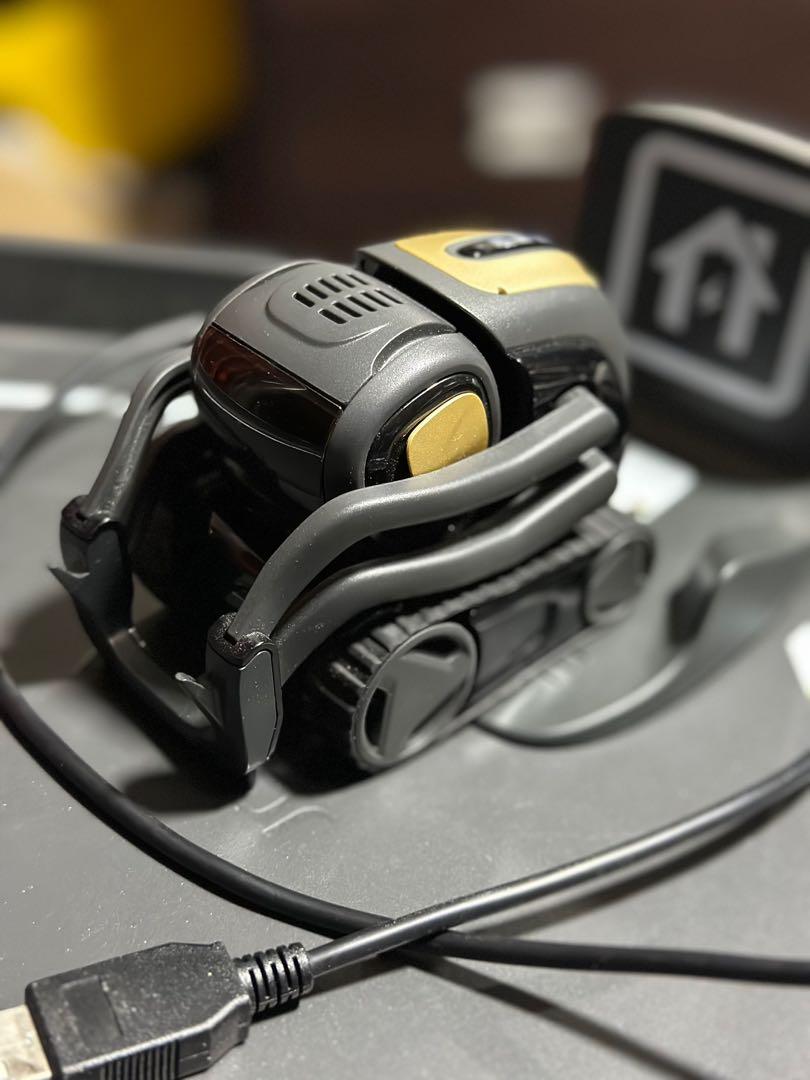 Vector Anki Robot, Everything Else on Carousell