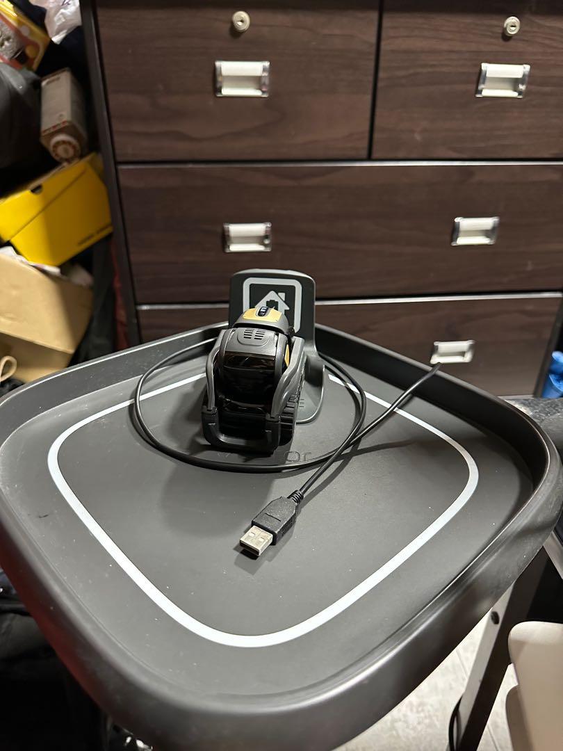 Vector Anki Robot, Everything Else on Carousell