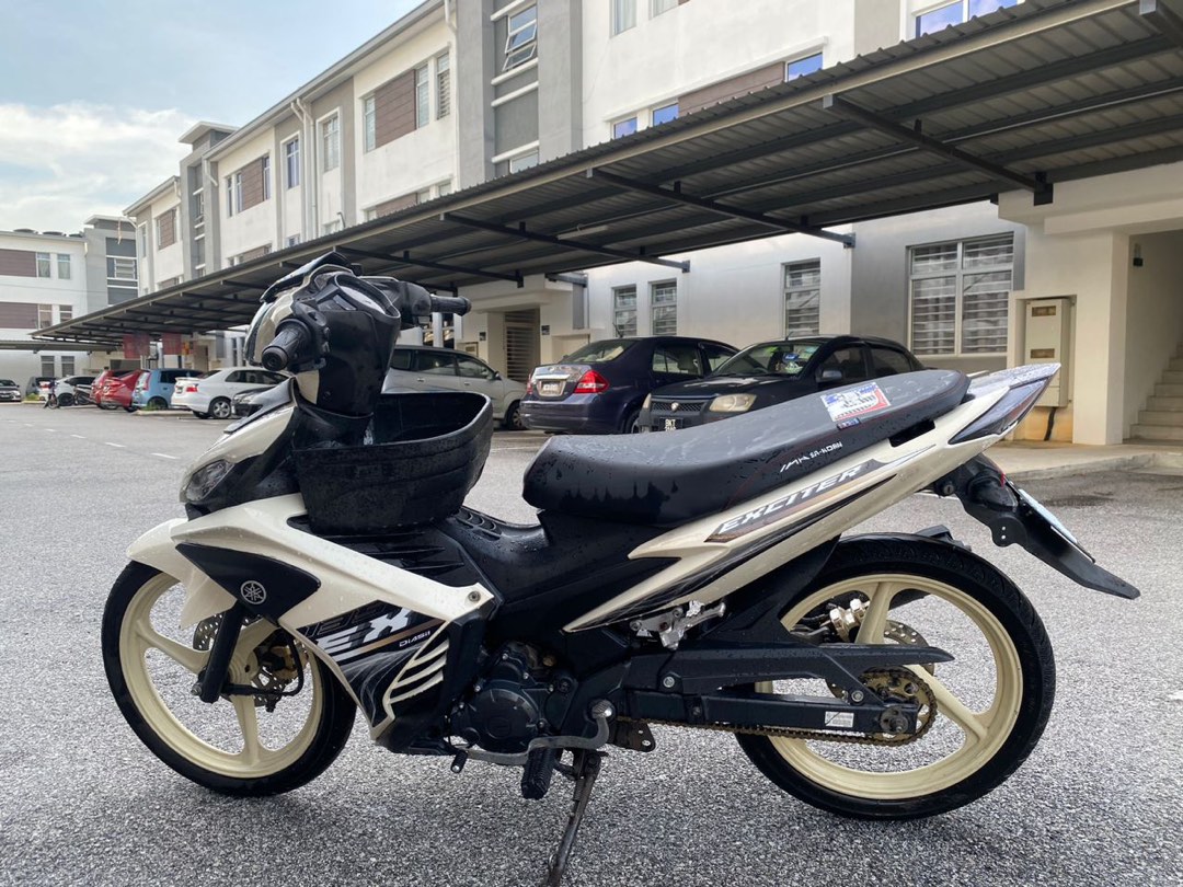 Yamaha 135 Lc V4, Motorbikes on Carousell