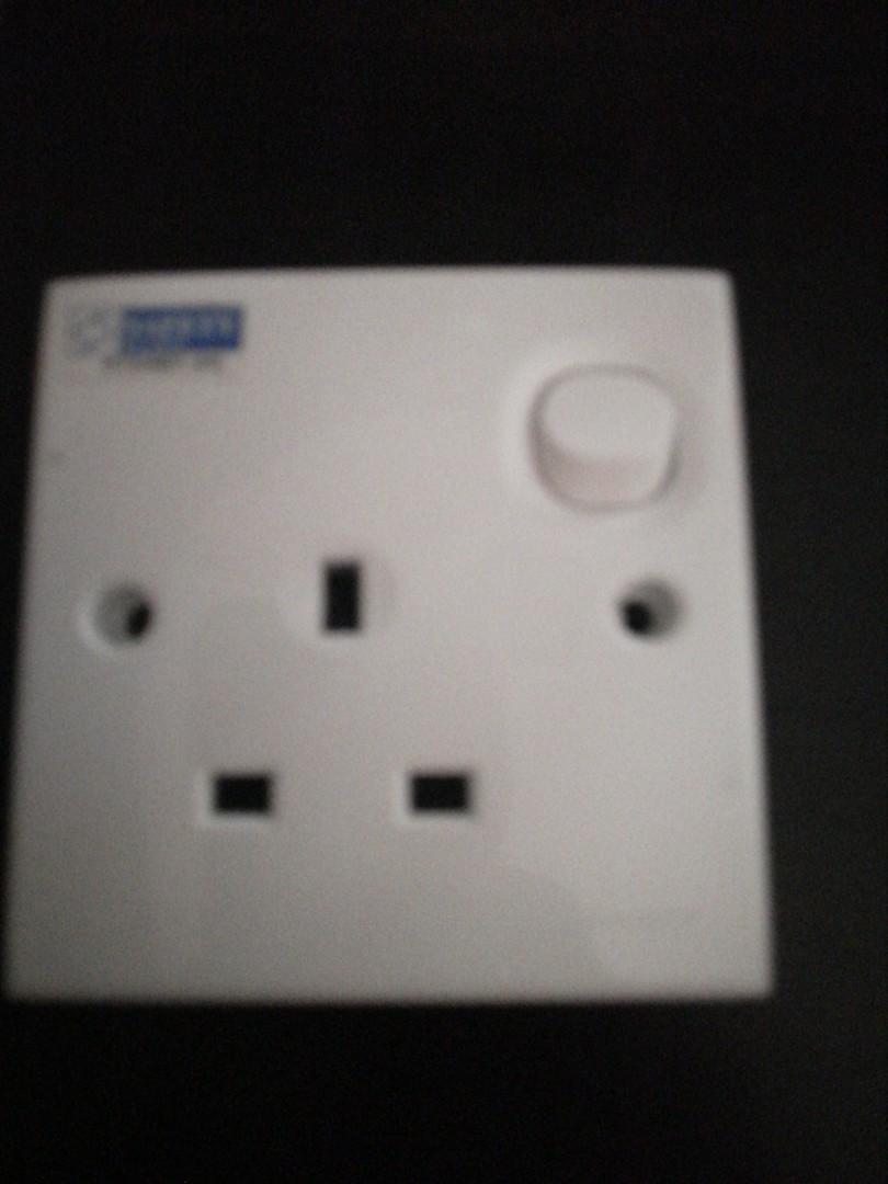 13amp socket power switch, TV & Home Appliances, Electrical, Adaptors ...