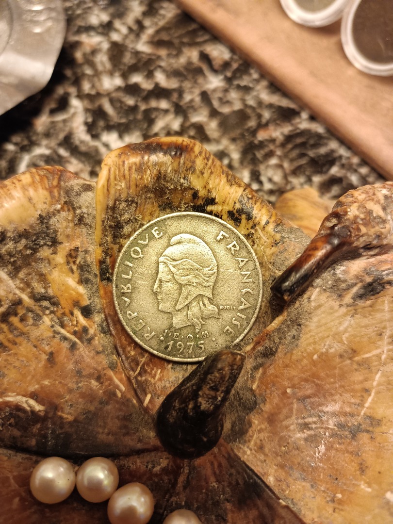 1975 I.E.O.M 20 franc REPUBLIQUE FRANCAISE, Hobbies & Toys, Memorabilia ...