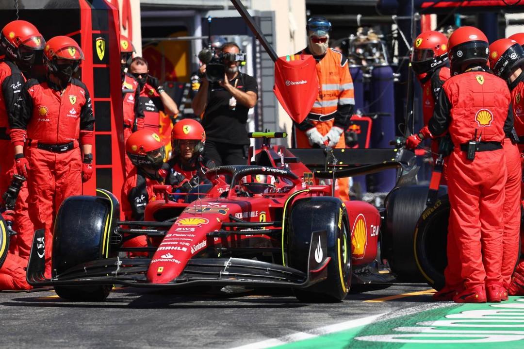 1 Sunday Formula 1 ticket, Tickets & Vouchers, Event Tickets on Carousell