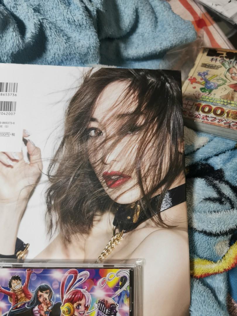 蓧田優 寫真集 STAYGOLD, 興趣及遊戲, 玩具 & 遊戲類 - Carousell