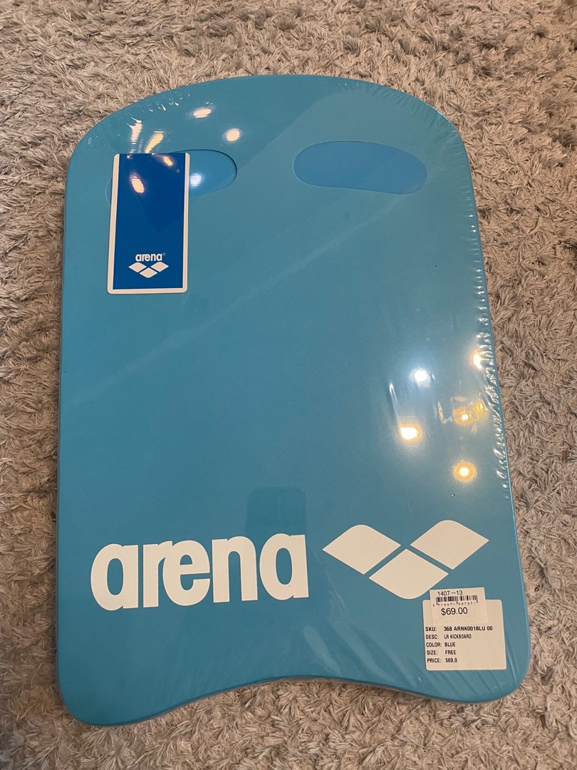 全新 Arena 浮板 Floating Board, 運動產品, 運動與體育, 運動與體育 - 水上活動 - Carousell