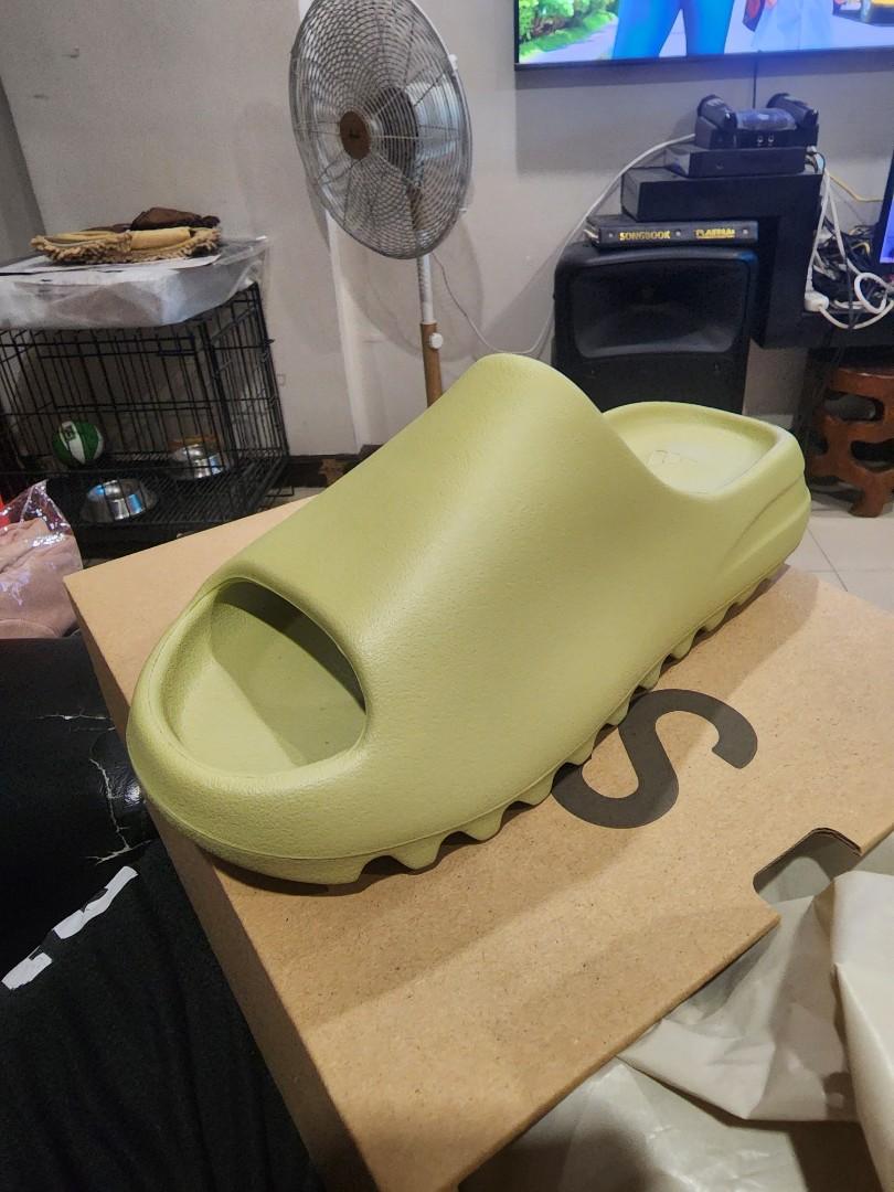 ADIDAS YZY SLIDE RESIN, Women's Fashion, Footwear, Slippers and slides ...