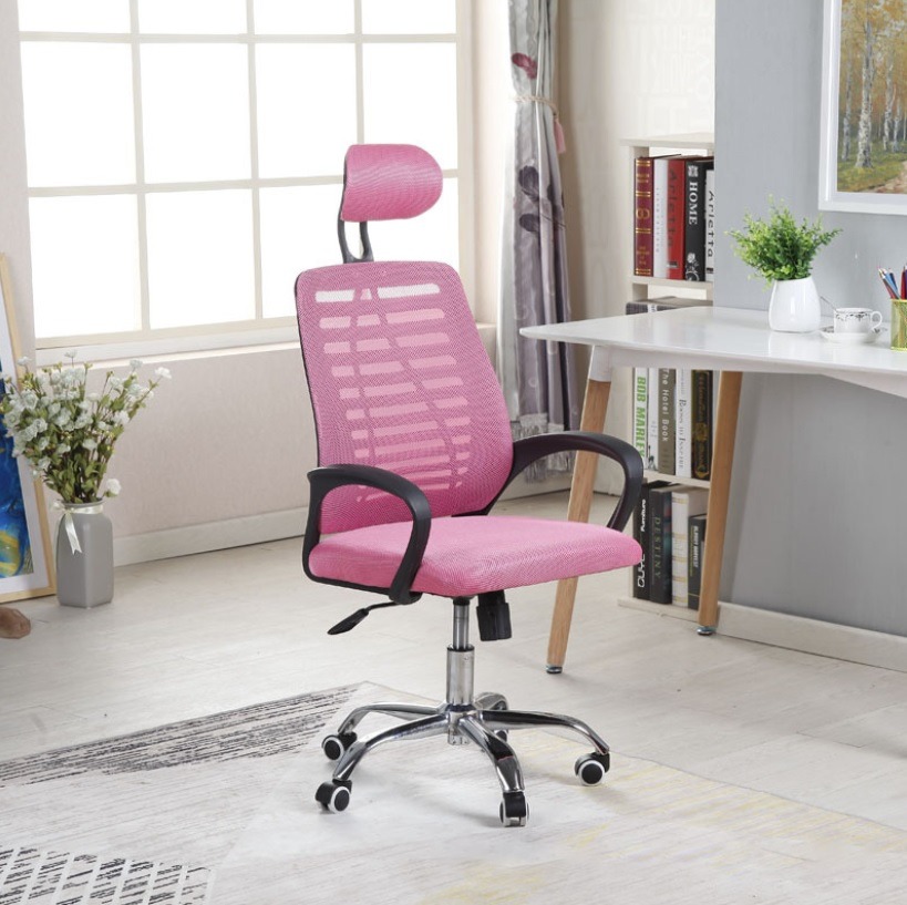 Brand New Assembled Office Chair (Small defect on last photo ...