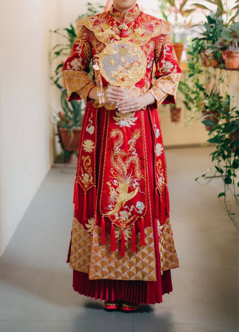Chinese Wedding Gown- Xiu He, Women's Fashion, Dresses & Sets, Evening ...