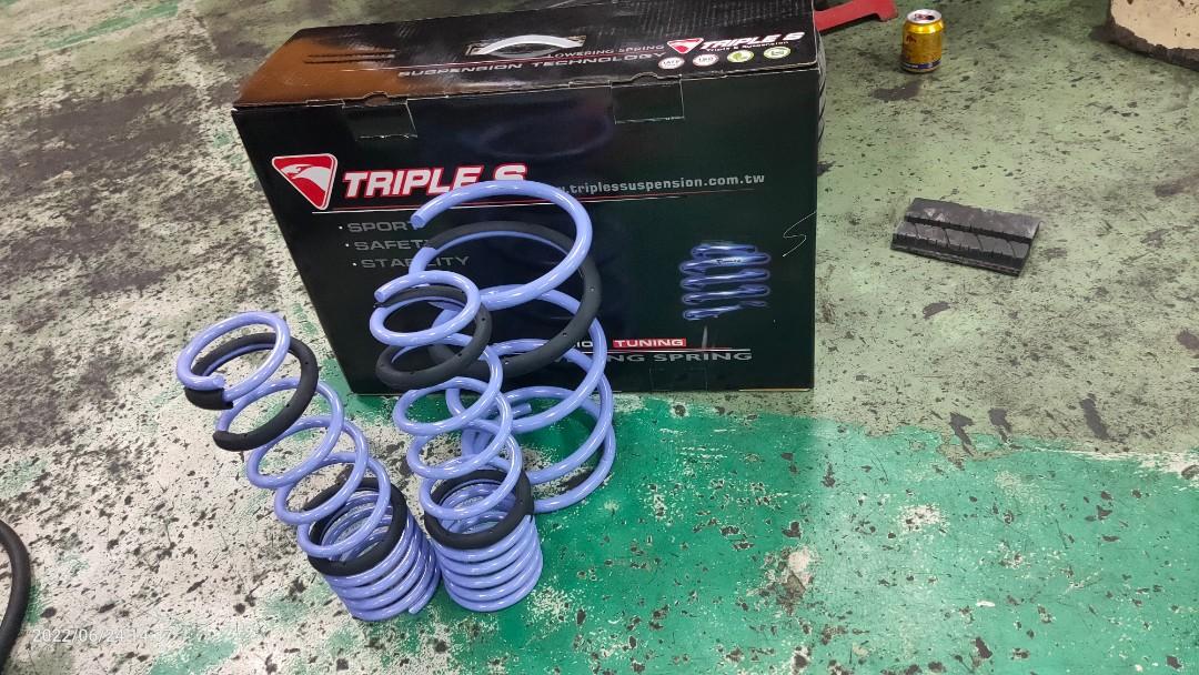 Cs3 Triple S lowering spring, Car Accessories, Accessories on Carousell