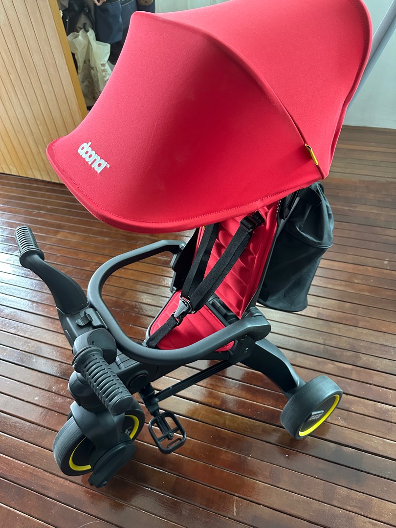 Doona Liki Trike S1 Flame Red, Babies & Kids, Going Out, Strollers on ...