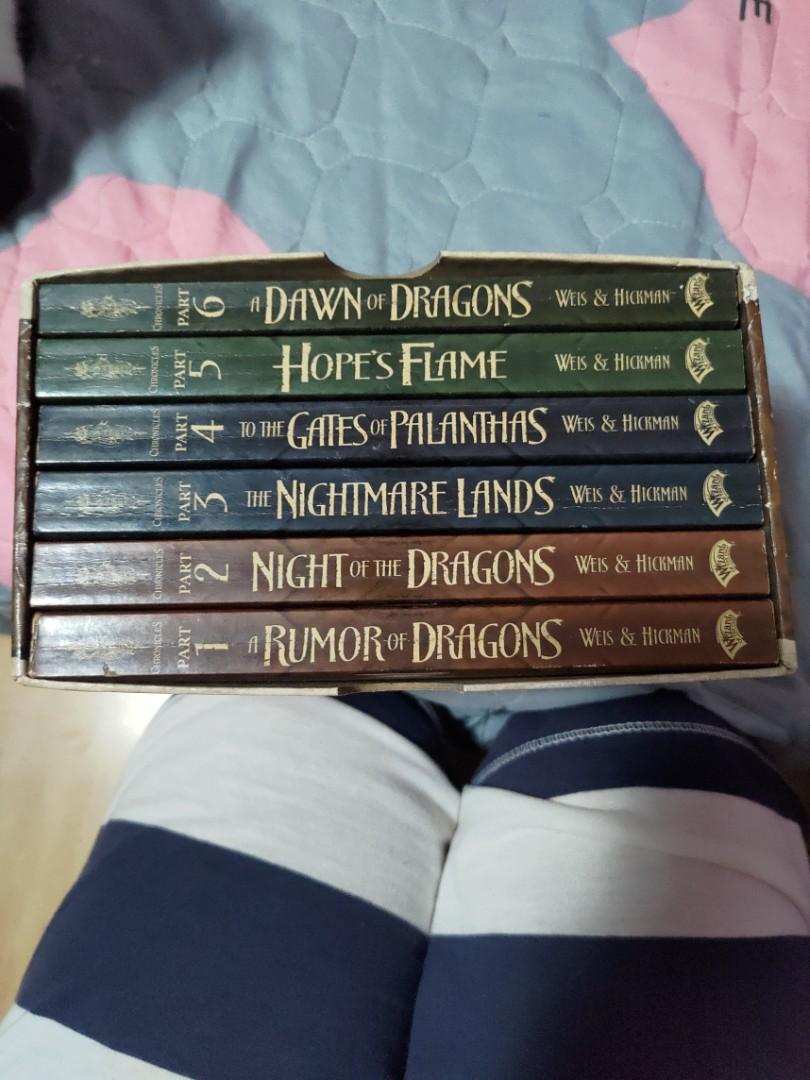 Dragonlance Chronicles (Boxed Set - Young Reader Edition), Hobbies ...