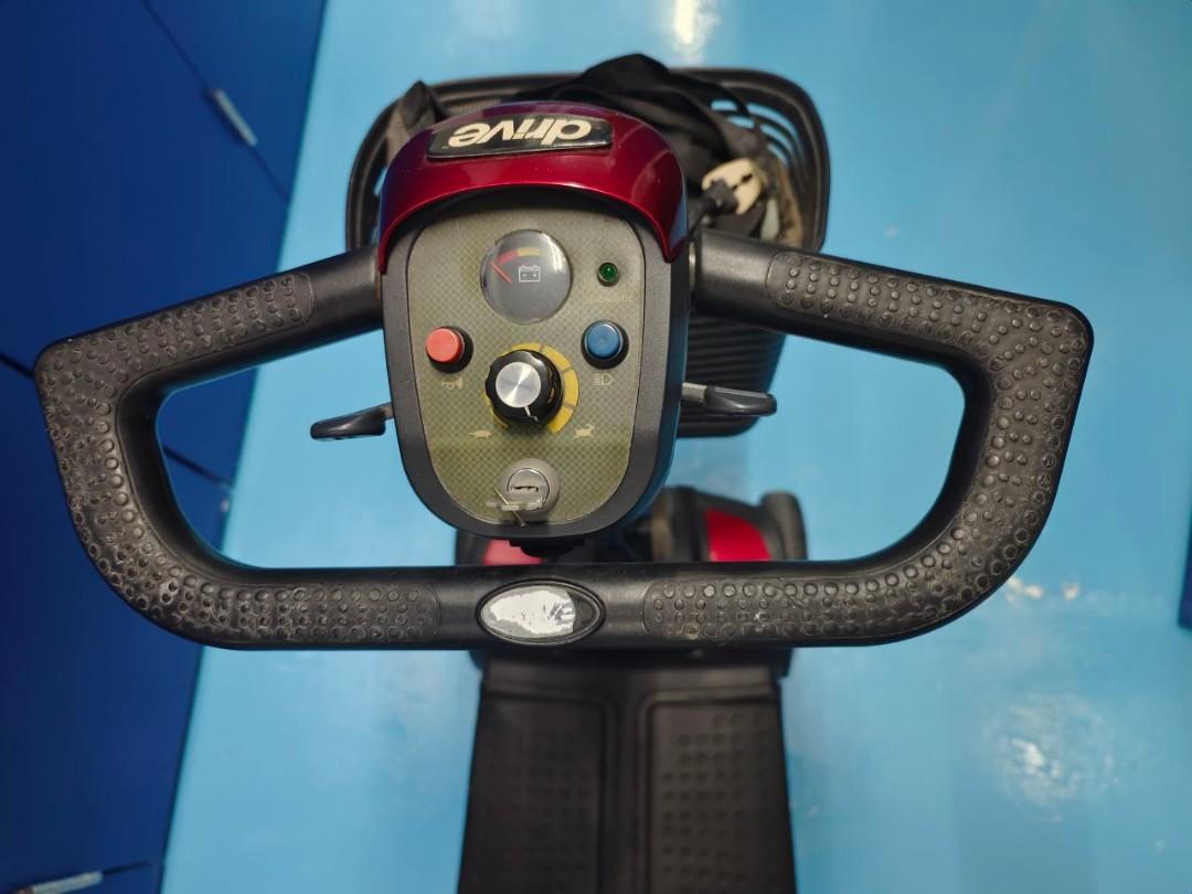 Drive Medical Spitfire Pro SE 4 Wheel, Sports Equipment, PMDs, E ...