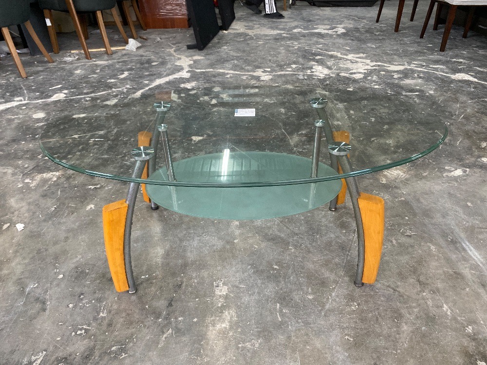Glass Top Surface Metal Frame Coffee Table / Meja Kopi Bingkai Logam ...