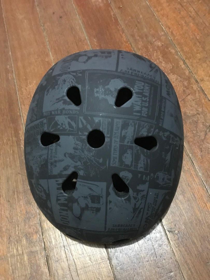 Helmo Comics Helmet (nutshell), Motorbikes, Motorbike Parts ...