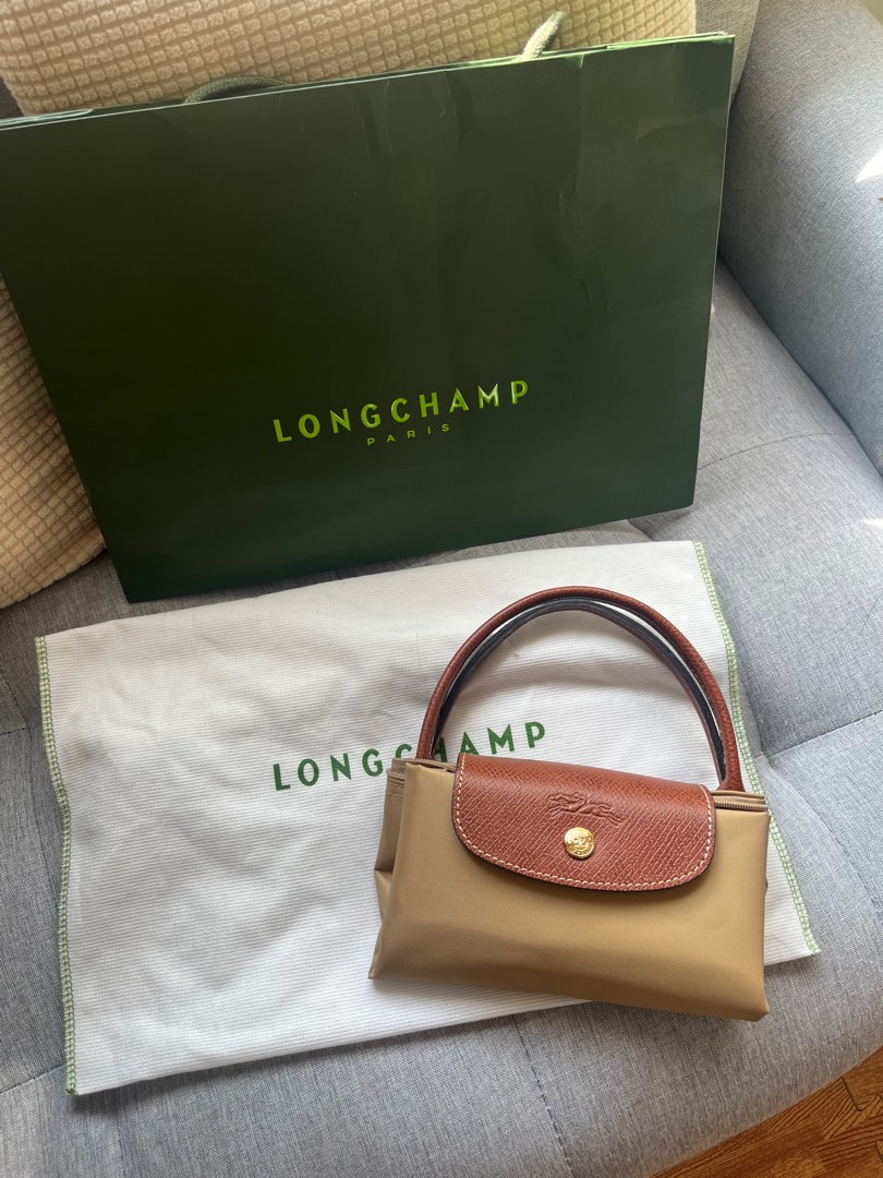 Longchamp le pliage small short handle in beige, Luxury, Bags & Wallets ...
