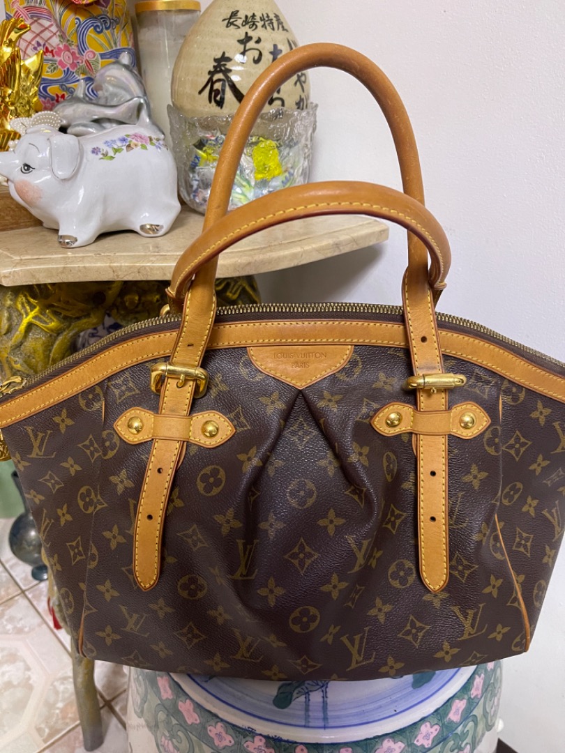 Lv tivoli GM, Luxury, Bags & Wallets on Carousell
