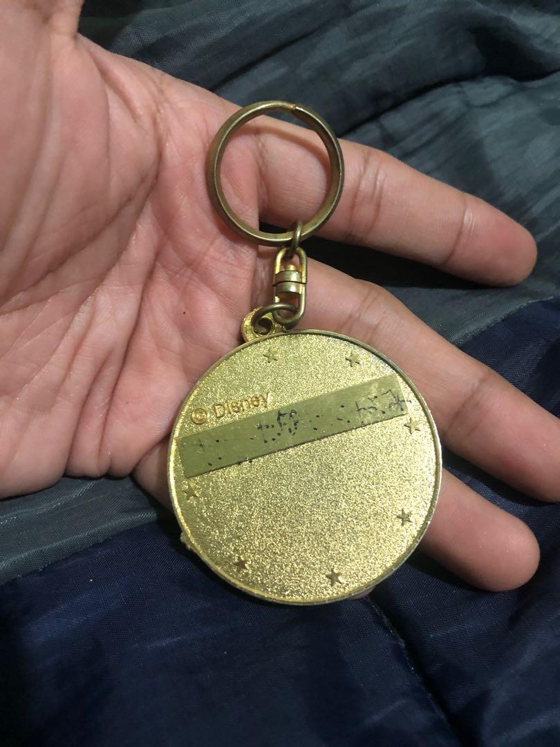 Mickey and miney mouse disney key charm medallion, Hobbies & Toys ...