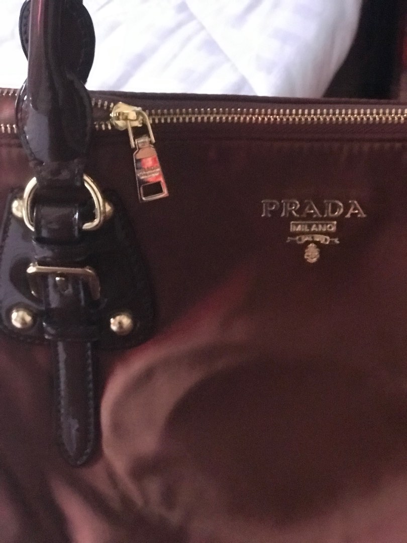 Prada, Women's Fashion, Bags & Wallets, Cross-body Bags on Carousell