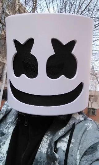 Pre order DJ Marshmello helmet cosplay, Men's Fashion, Watches ...