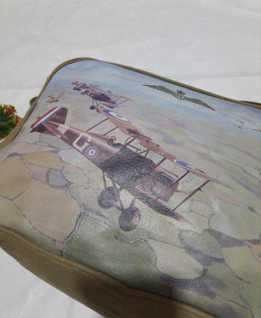 RAF Royal Air Force Canvas Messenger Bag Original, Fesyen Pria, Tas ...