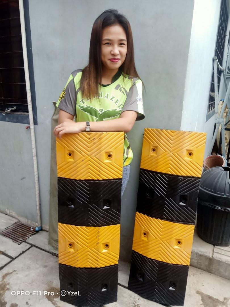 RUBBER HUMPS, Commercial & Industrial, Construction Tools & Equipment ...