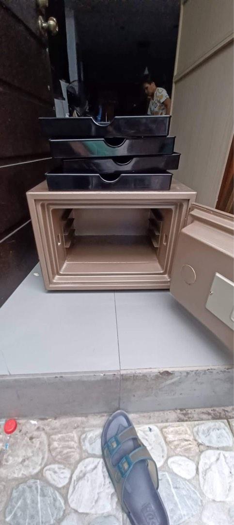 Safety Vault with Key, Number Combinations and drawers, Furniture ...