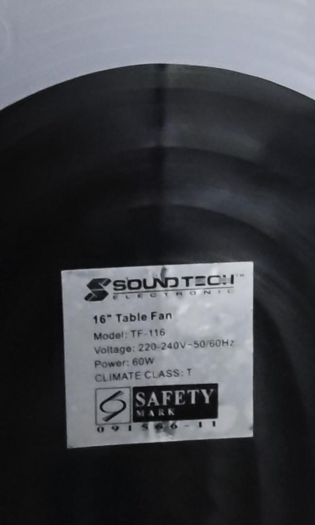 Soundtech 16"" table fan, Furniture & Home Living, Lighting & Fans ...