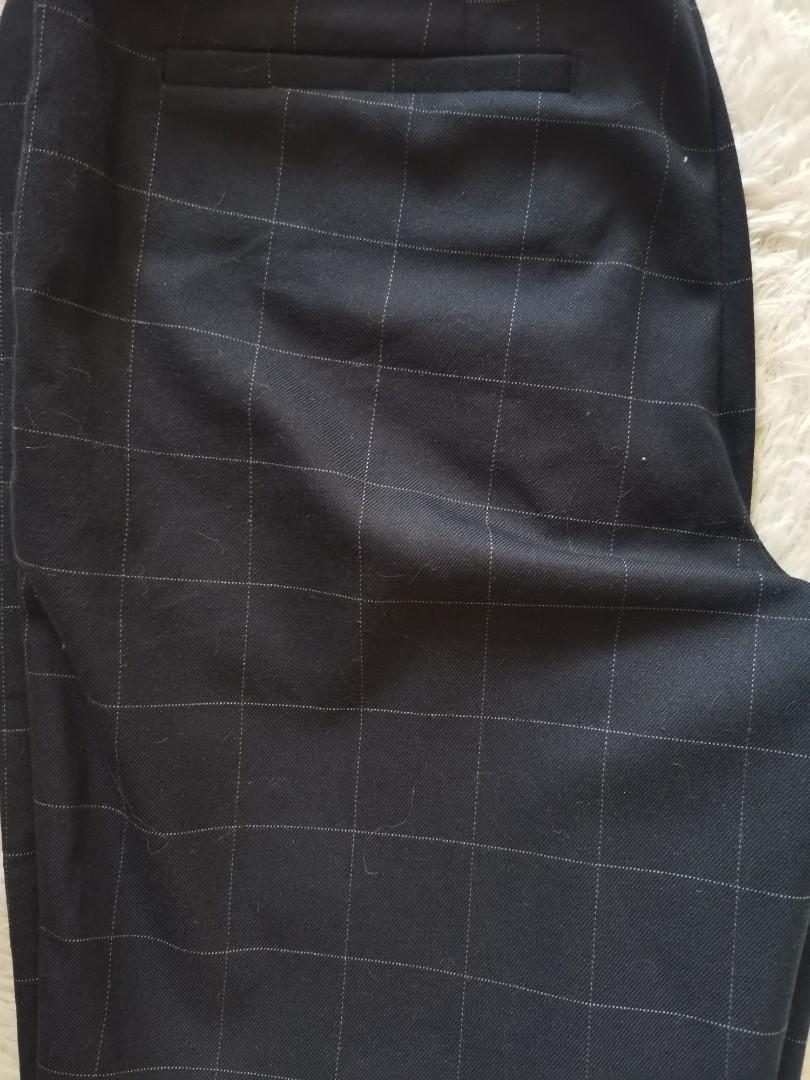 Uniqlo grid ezy ankle pants navy blue, Women's Fashion, Bottoms, Other ...