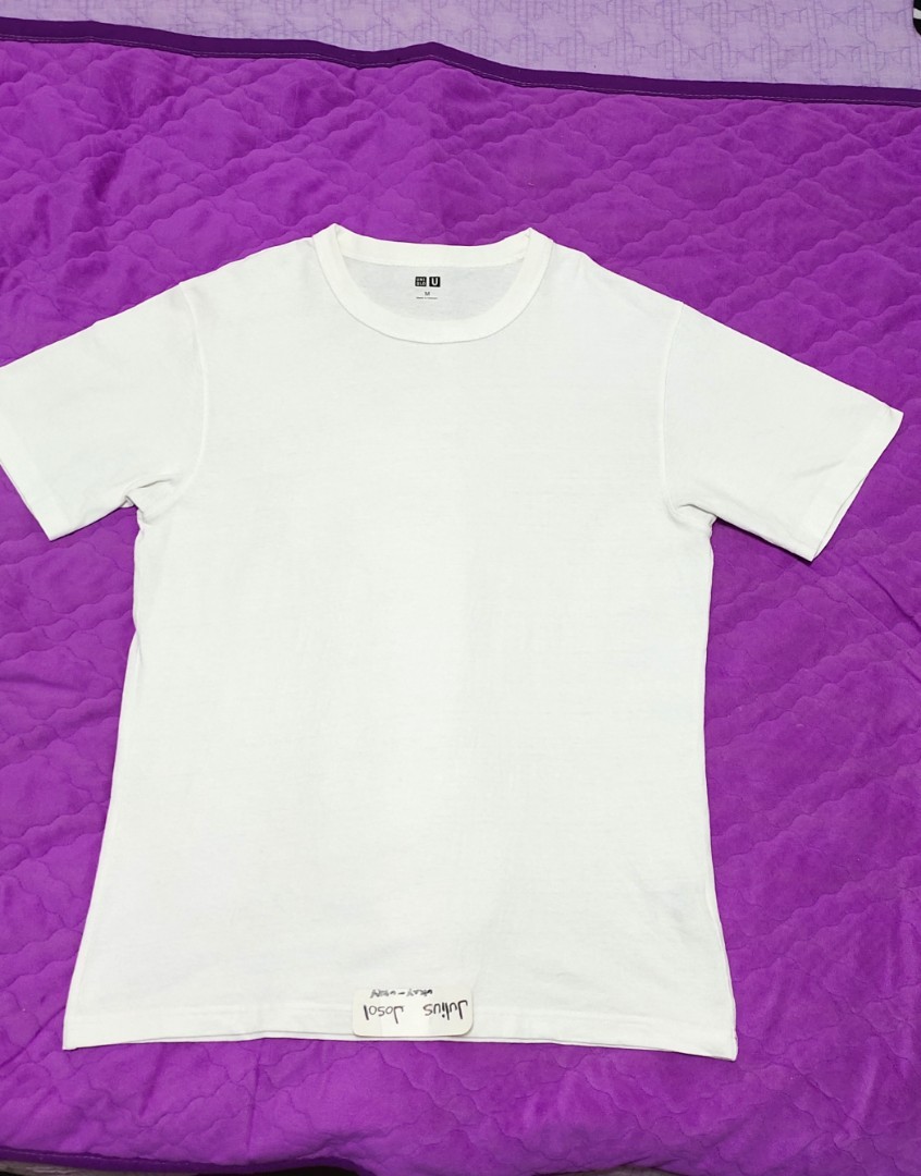 Uniqlo Plain white Tee, Men's Fashion, Tops & Sets, Tshirts & Polo ...