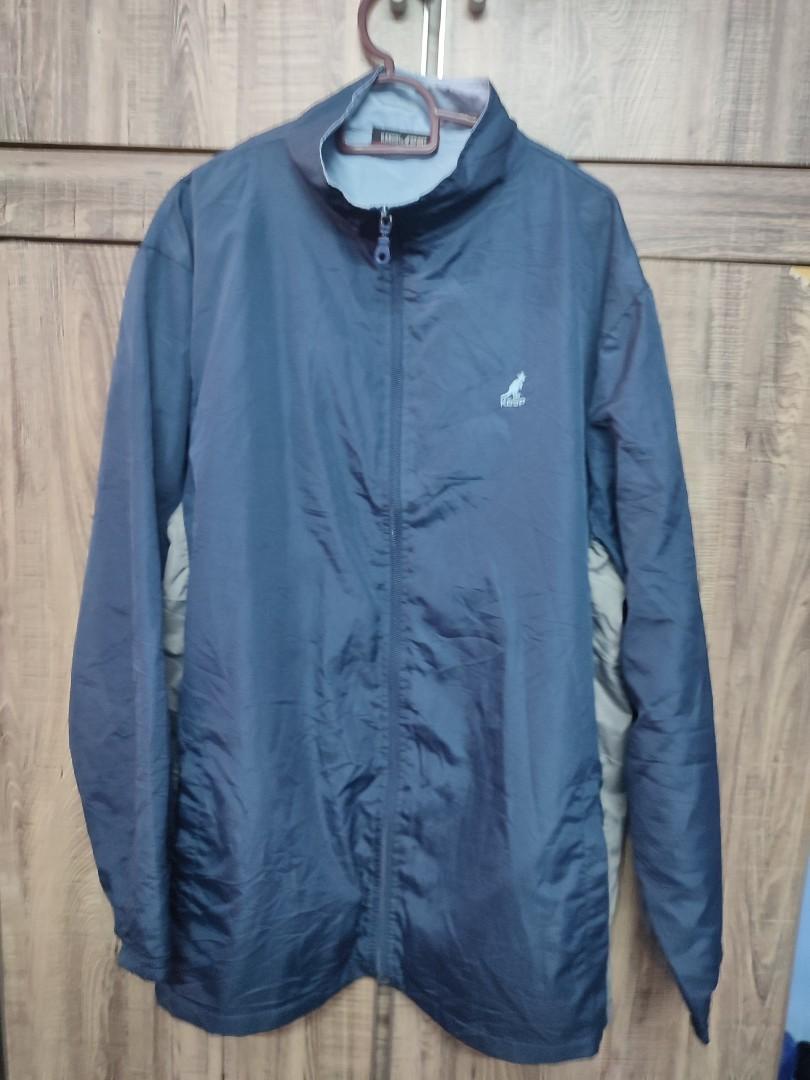 Windbreaker logo Kangroo tersangat lawa, Men's Fashion, Tops & Sets ...