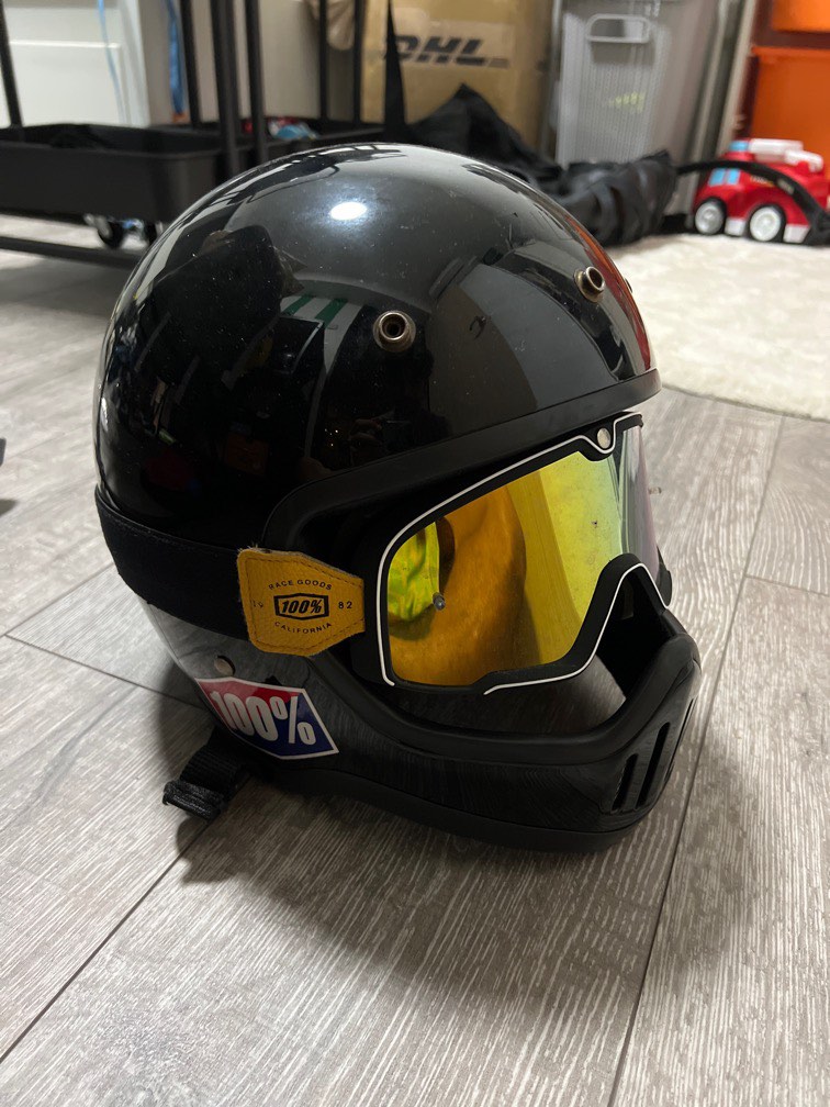 Zulu helmet, Motorcycles, Motorcycle Apparel on Carousell