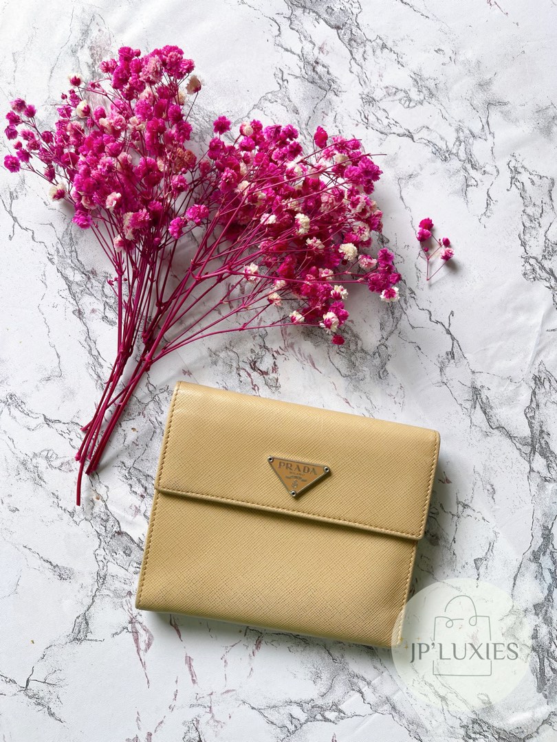 AUTHENTIC PRADA SMALL SAFFIANO WALLET, Women's Fashion, Bags & Wallets ...