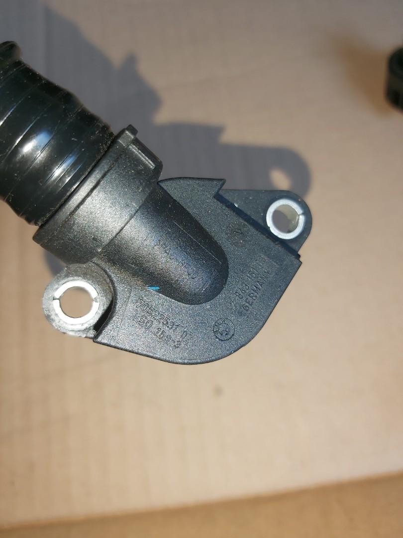 Bmw air vent pipe, Car Accessories, Accessories on Carousell