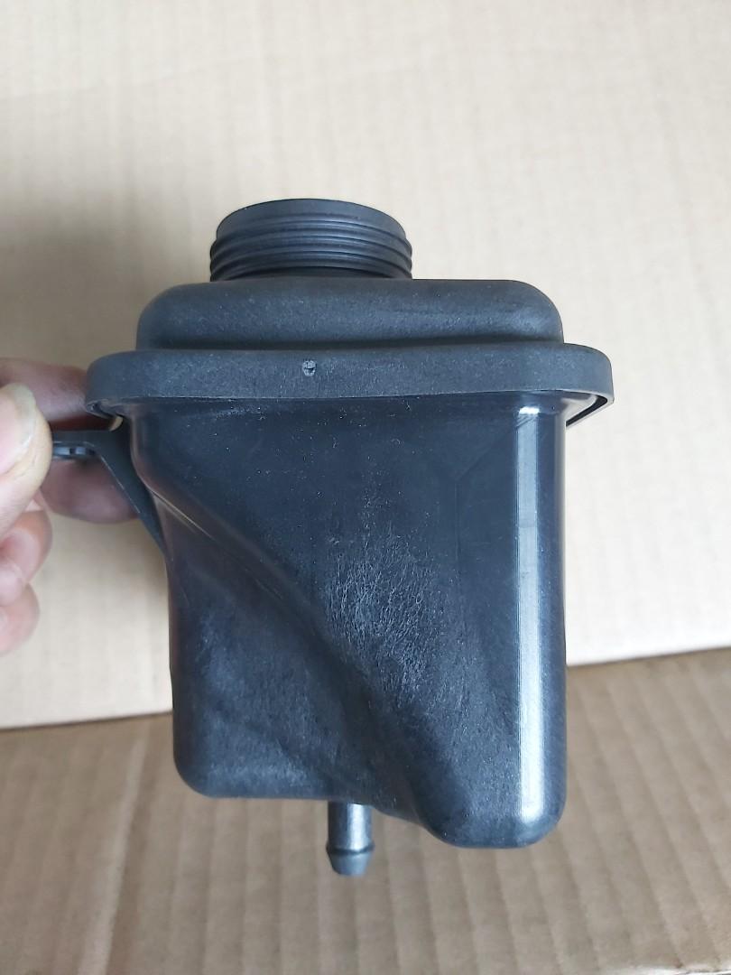 Bmw coolant expansion tank, Car Accessories, Accessories on Carousell