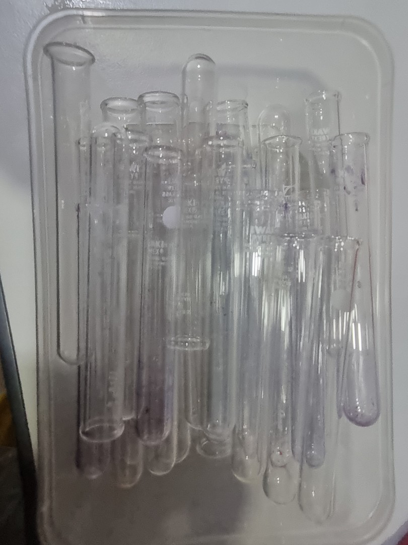 Box of 24 small test tubes and 9 big test tubes, Hobbies & Toys ...