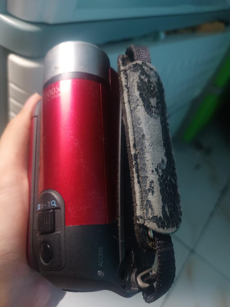 Canon FS300, Photography, Cameras on Carousell