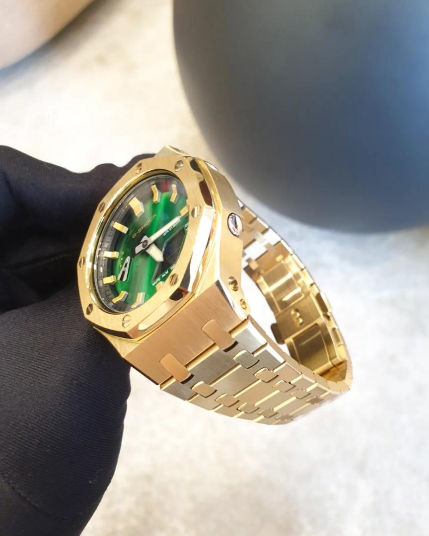 Casioak GA-2100 Aka Hulk with Gold Index in Gold Metal Bracelet, Men's ...